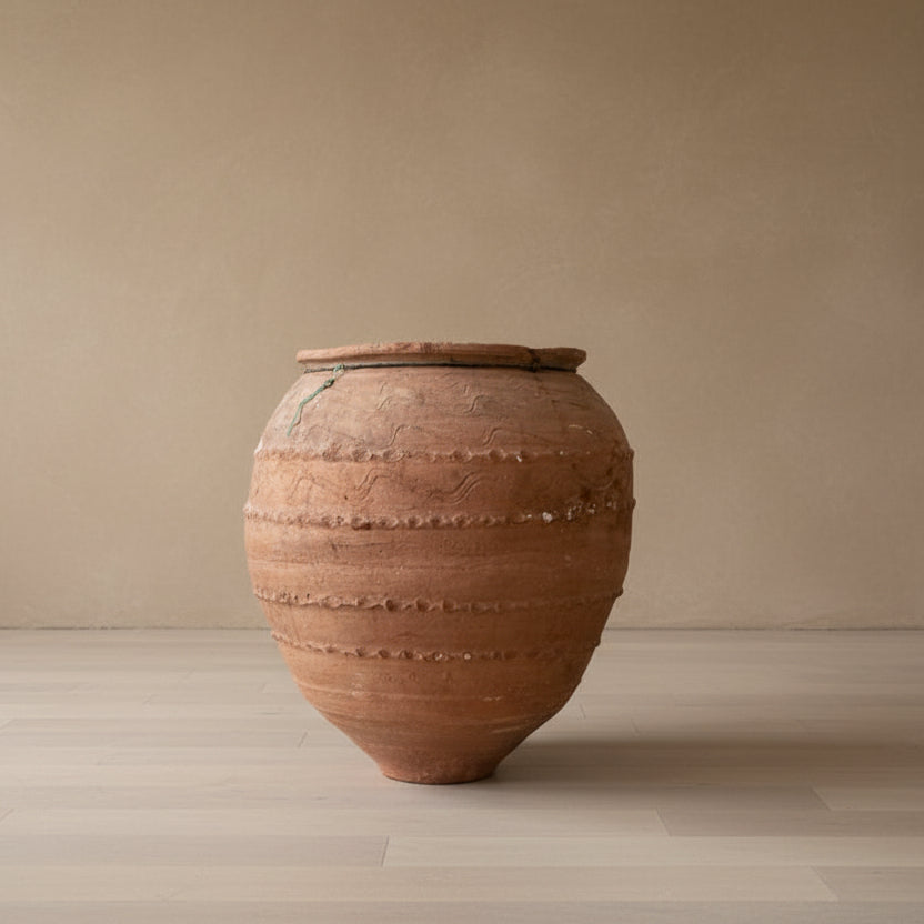 Ancient Turkish Dagar Open Mouth Pot – Water Tiger